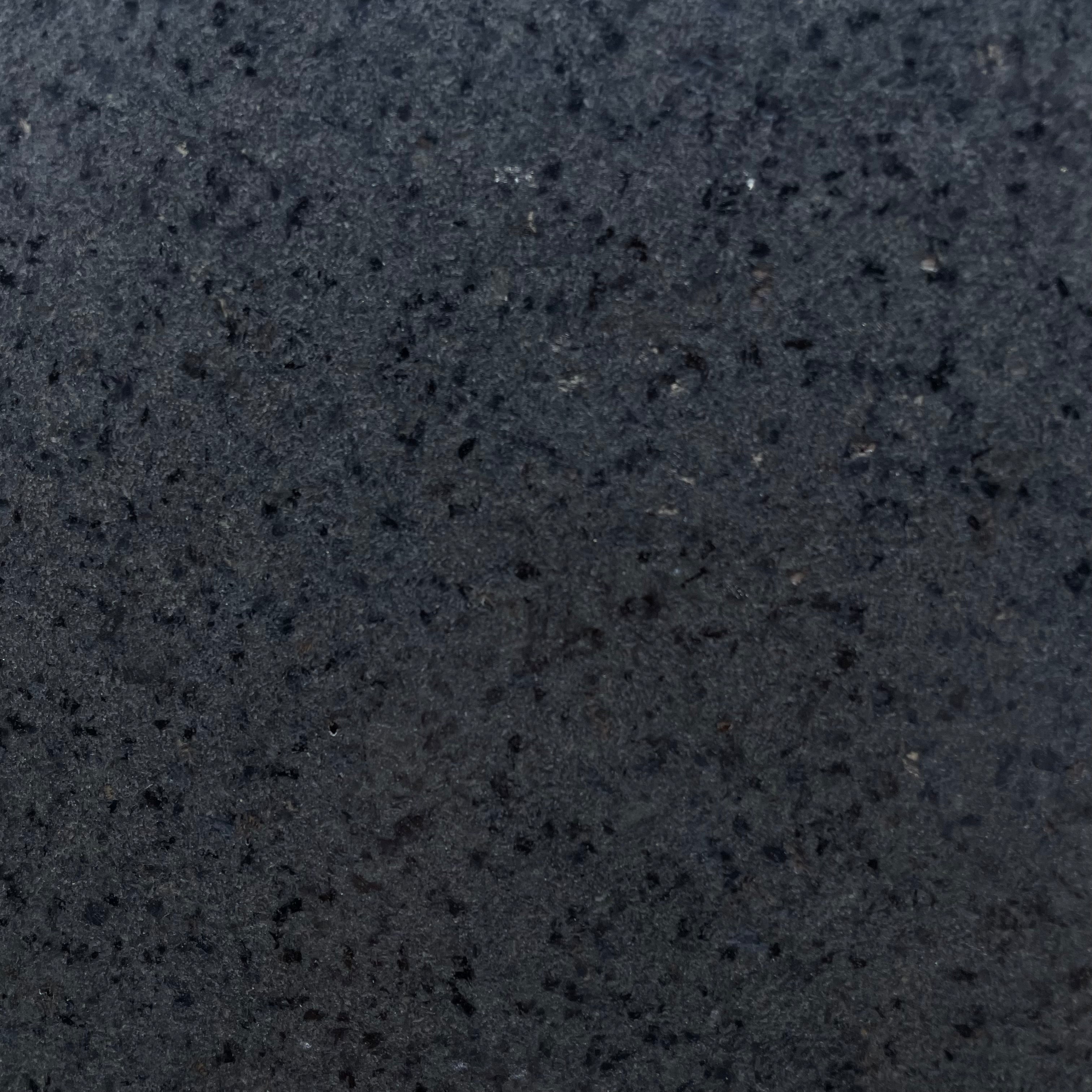 Granito Brazilian Black – Unik